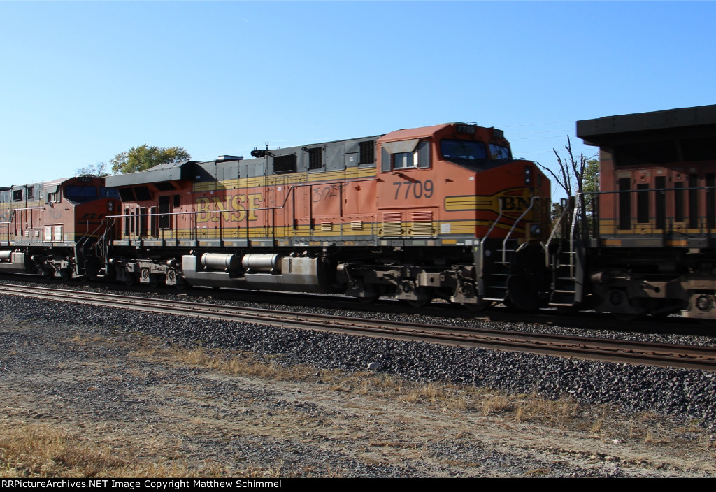 BNSF 7709